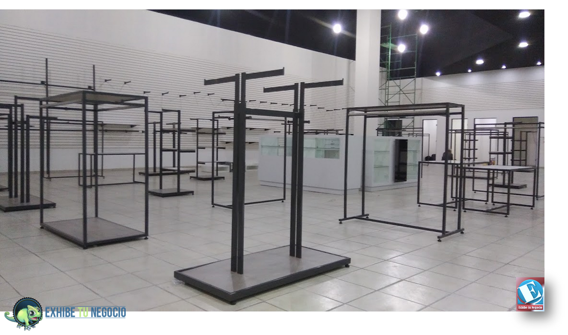 Racks para tiendas de Ropa - Muebles Para Negocio